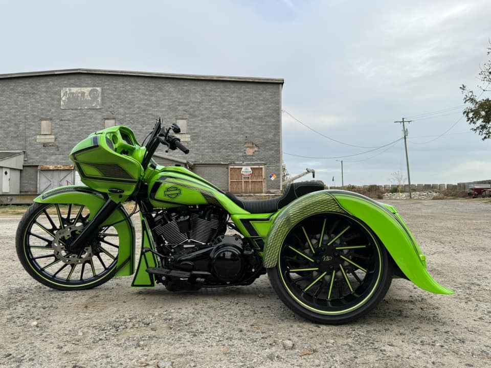 2023 26" Road Glide RG3 Trike – Woodlawn Baggers